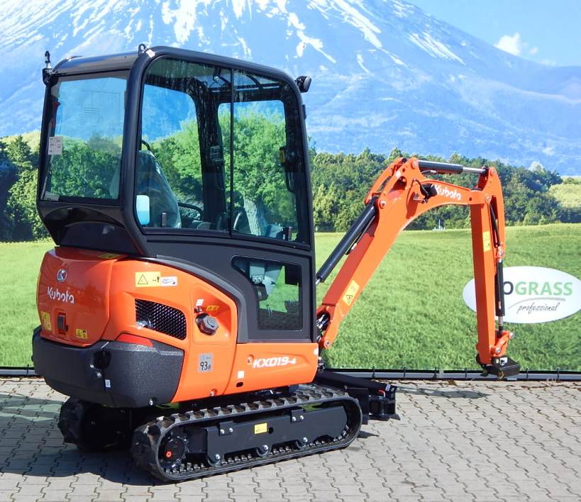 Univerzální mini bagry | Ok-traktory